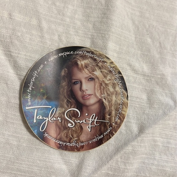 Taylor Swift | Accents | Rare 206 Hype Sticker Taylor Swift Debut Album ...